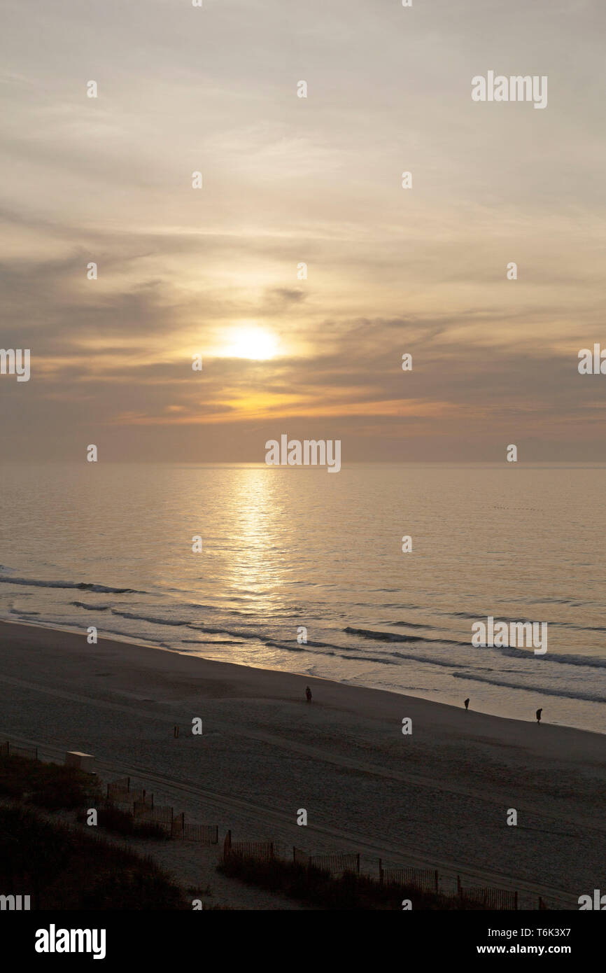 Myrtle beach sand hi-res stock photography and images - Alamy
