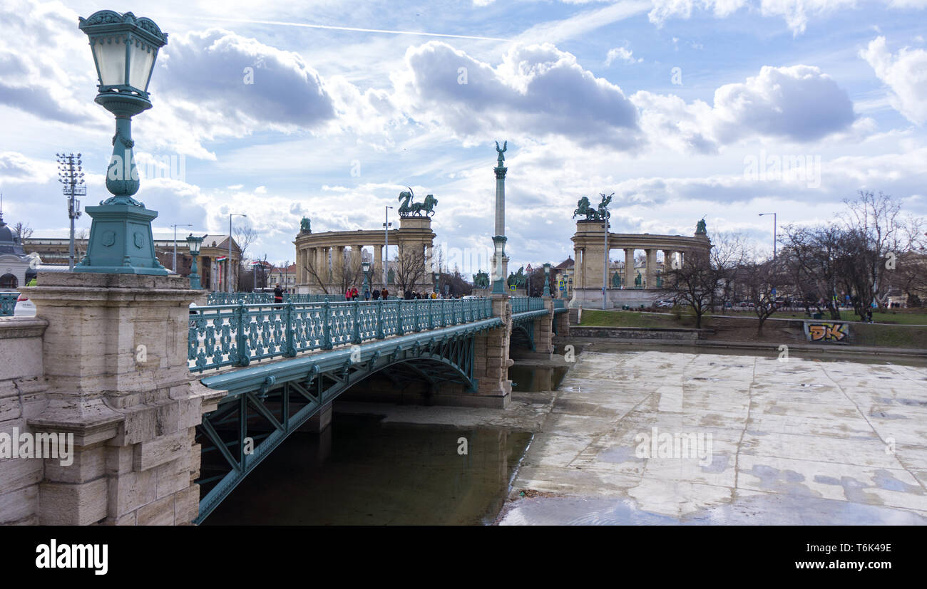 Budapest, Hungary 03 15 2019 :Lake in City Park (Varosliget) - Public ...