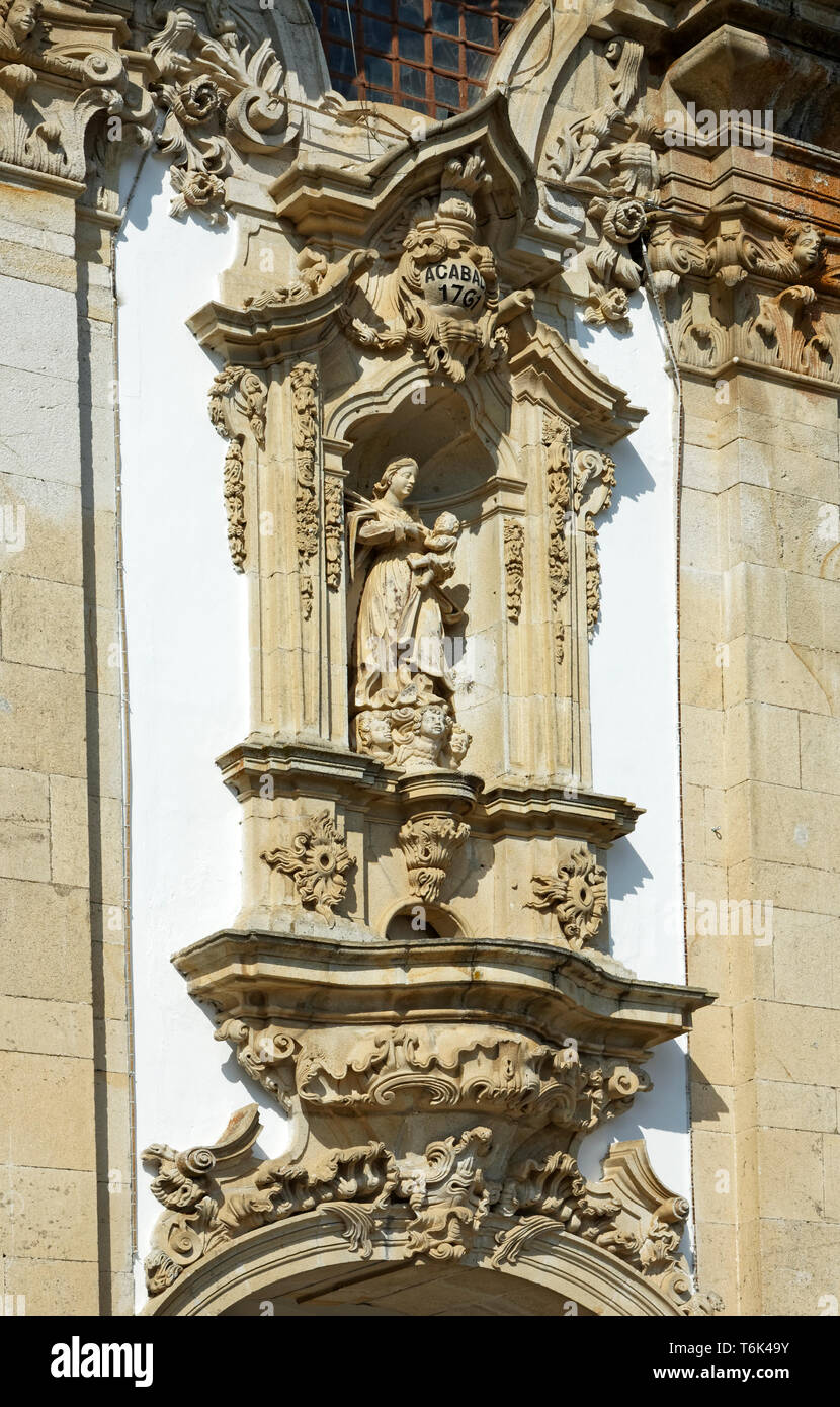 exterior statue niche, 1761, ornate, Santuario de Nossa Senhora dos ...