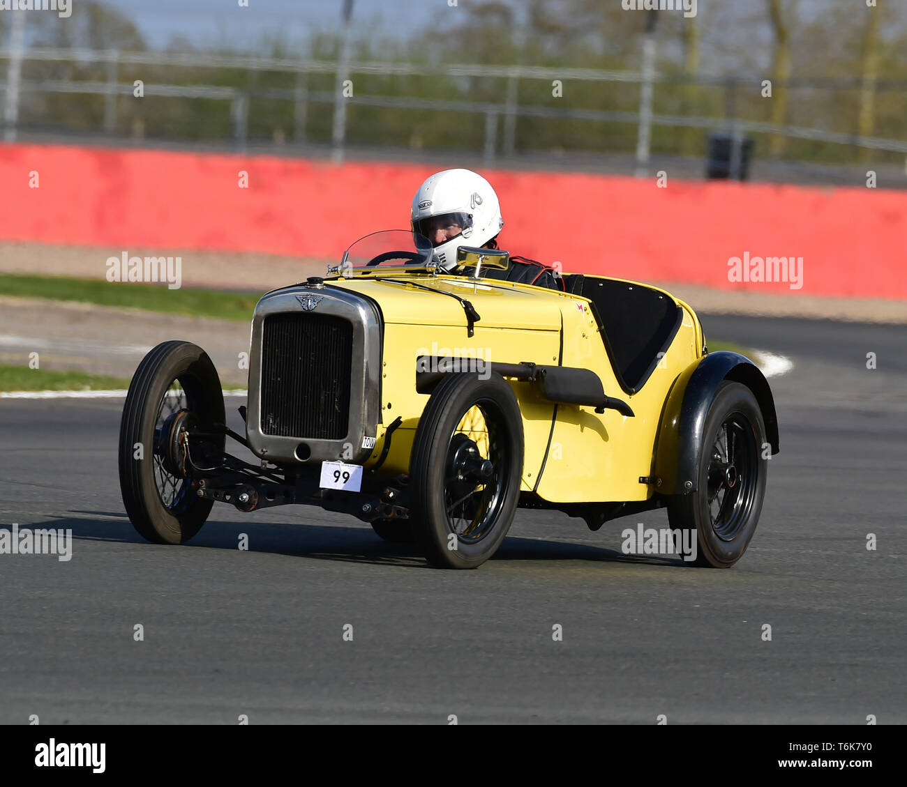Austin 7 ulster hi-res stock photography and images - Alamy