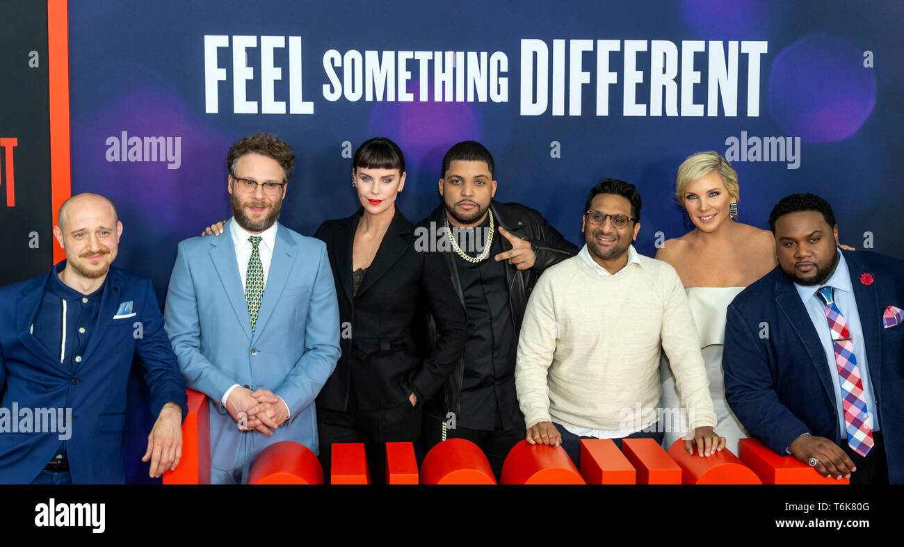 Charlize theron seth rogen attend hi-res stock photography and images ...