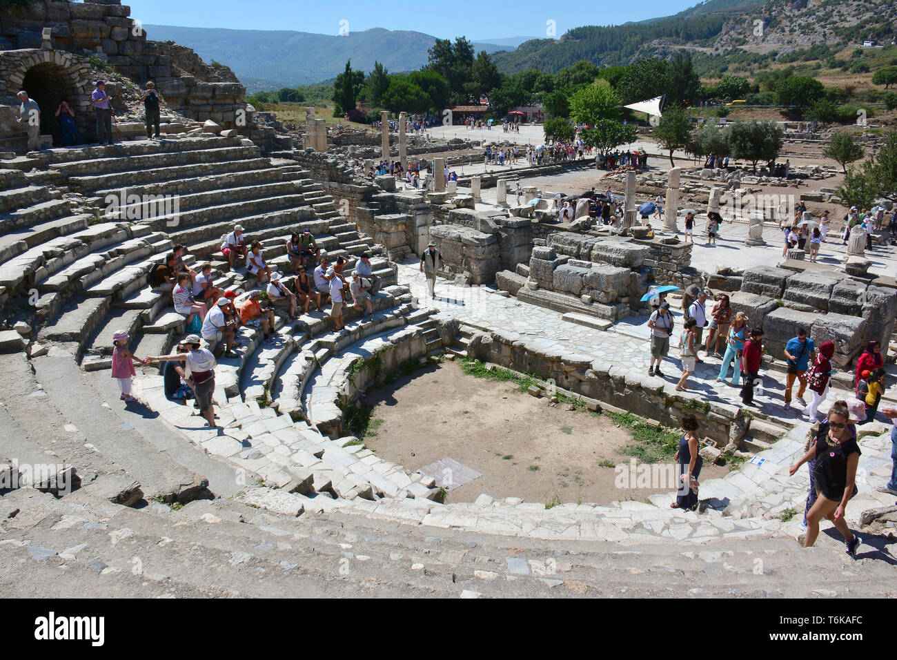 Greek amphitheatre archeological ruins hi-res stock photography and ...