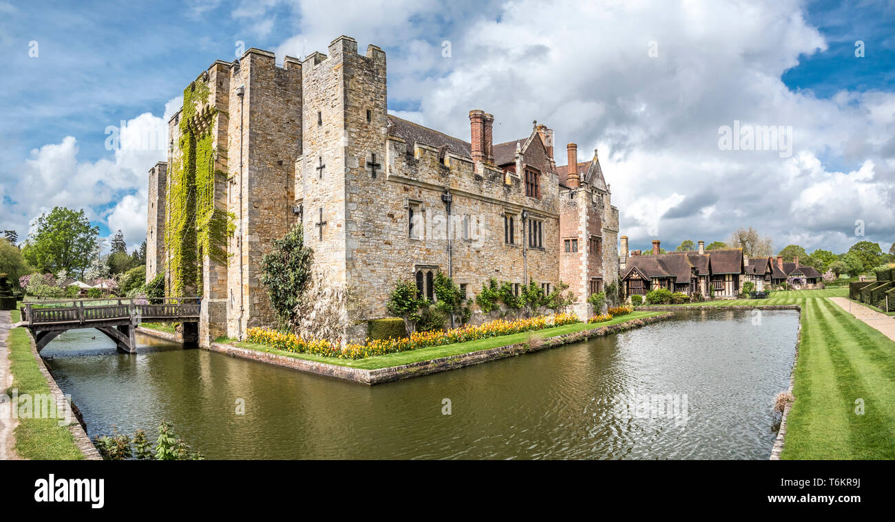 Hever Castle and grounds in Kent near Edenbridge, ancestral home of ...