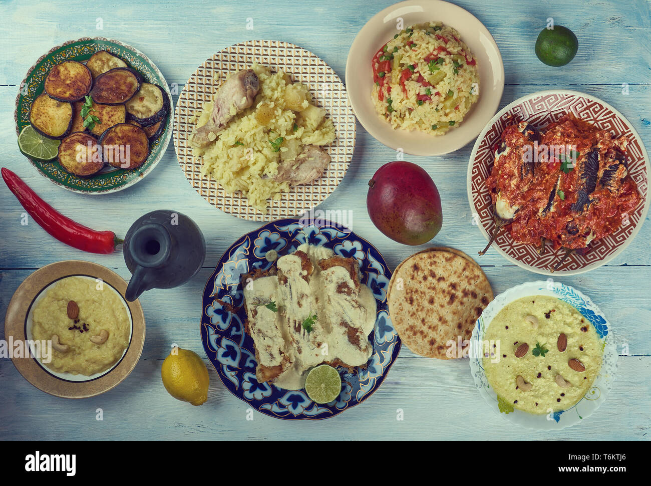 Bengali cuisine hi-res stock photography and images - Alamy