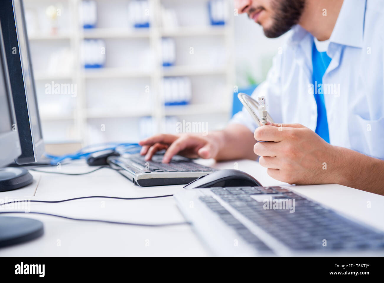 Frustrated young man due to weak internet reception Stock Photo - Alamy