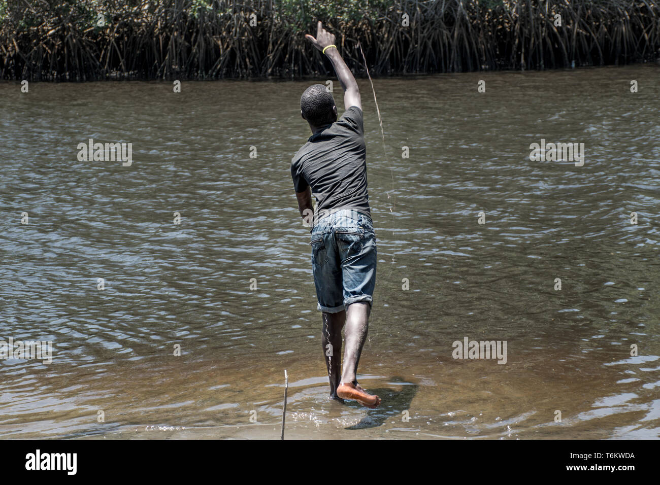 African traditional tools hi-res stock photography and images - Alamy