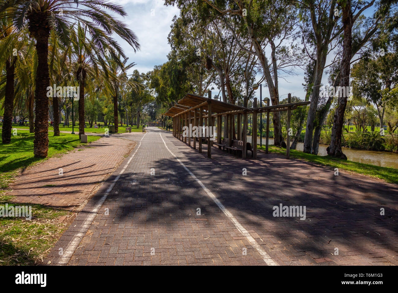 Yarkon park hi-res stock photography and images - Alamy