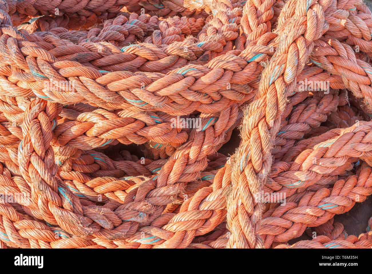 Harbor rope hi-res stock photography and images - Alamy