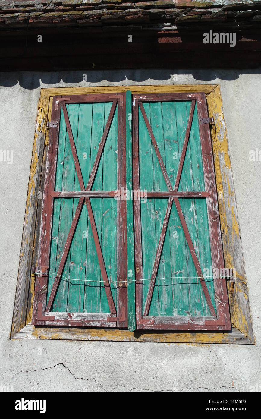 Window shutters closed hi-res stock photography and images - Alamy