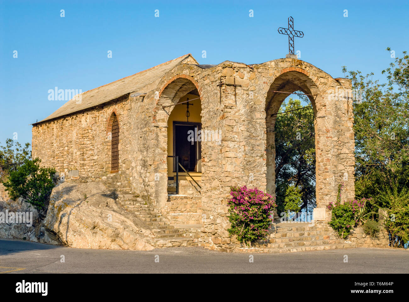 Chiesetta di santa croce hi-res stock photography and images - Alamy