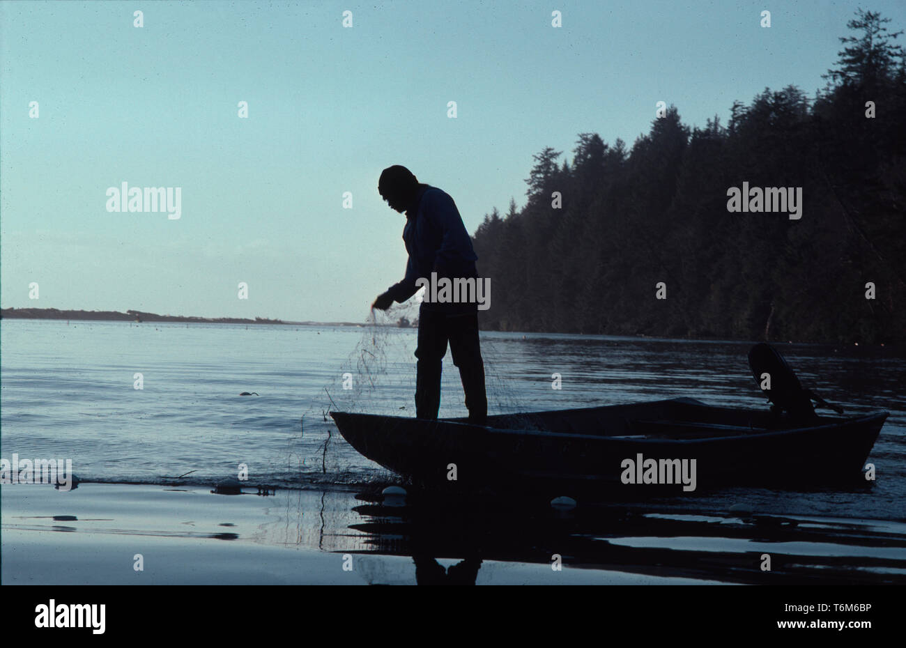 Native American Fishing Stock Photo - Alamy