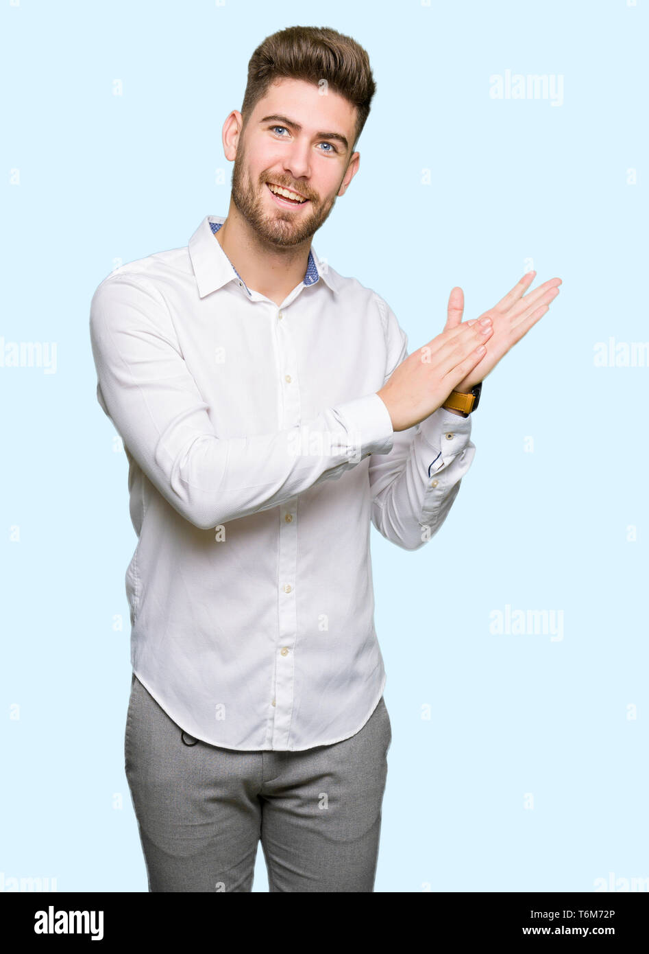 Man clapping hi-res stock photography and images - Alamy