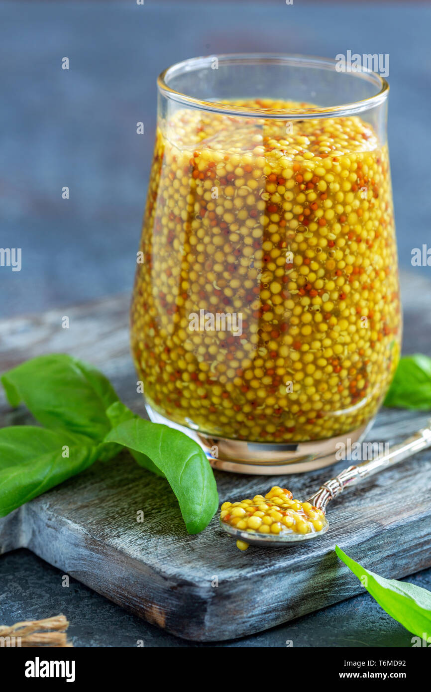 Basil glass hi-res stock photography and images - Alamy