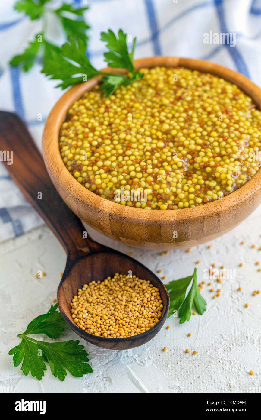 Grain of mustard hi-res stock photography and images - Alamy