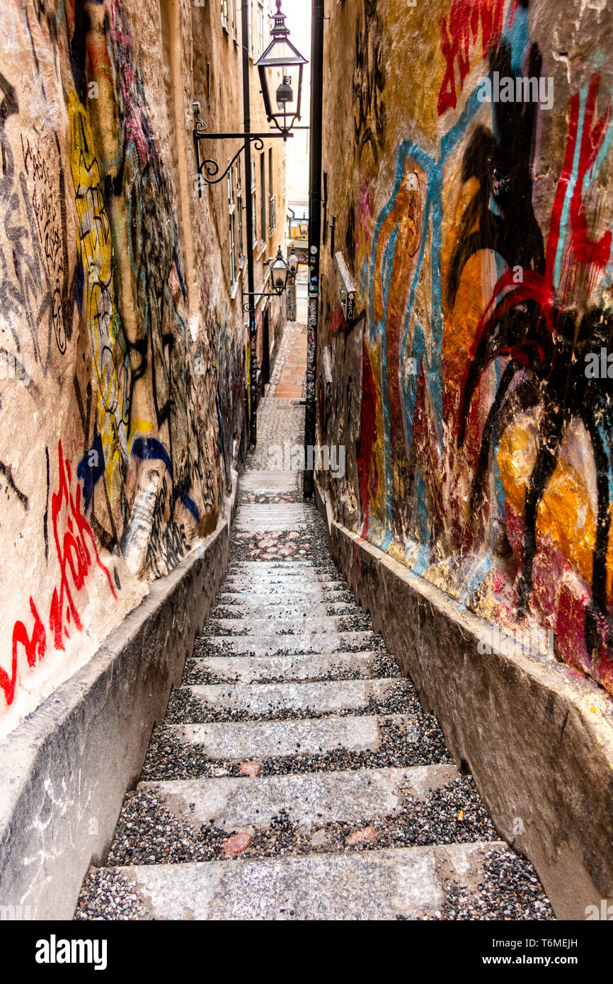 Narrowest street stockholm hi-res stock photography and images - Alamy