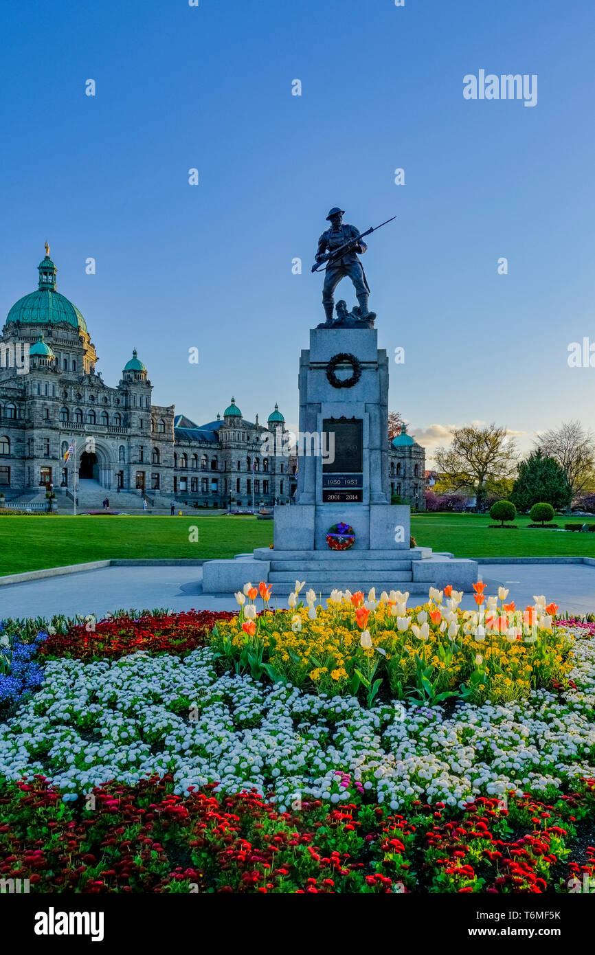 Cenotaph soldier hi-res stock photography and images - Alamy