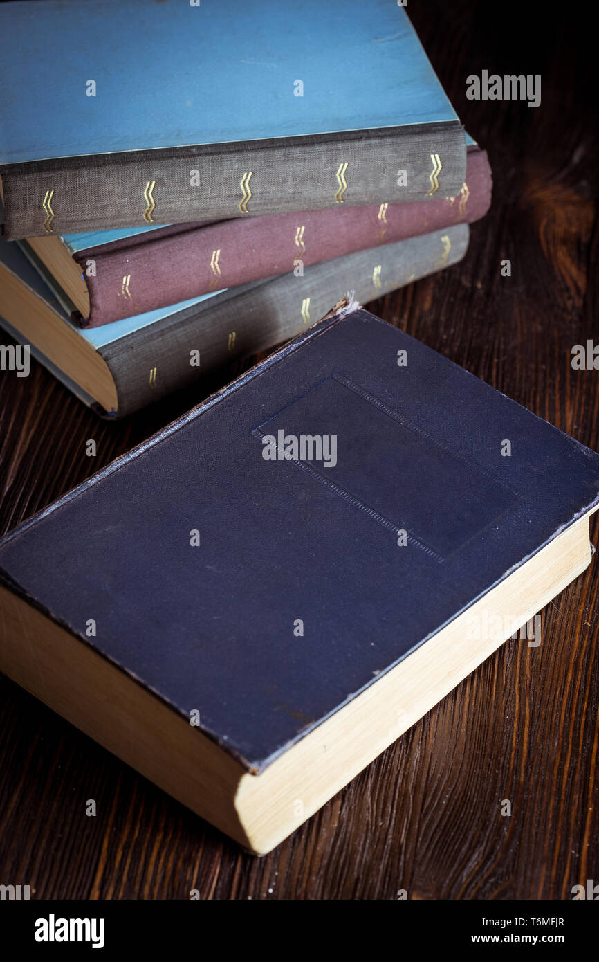 Open book in vintage light tone color Stock Photo - Alamy