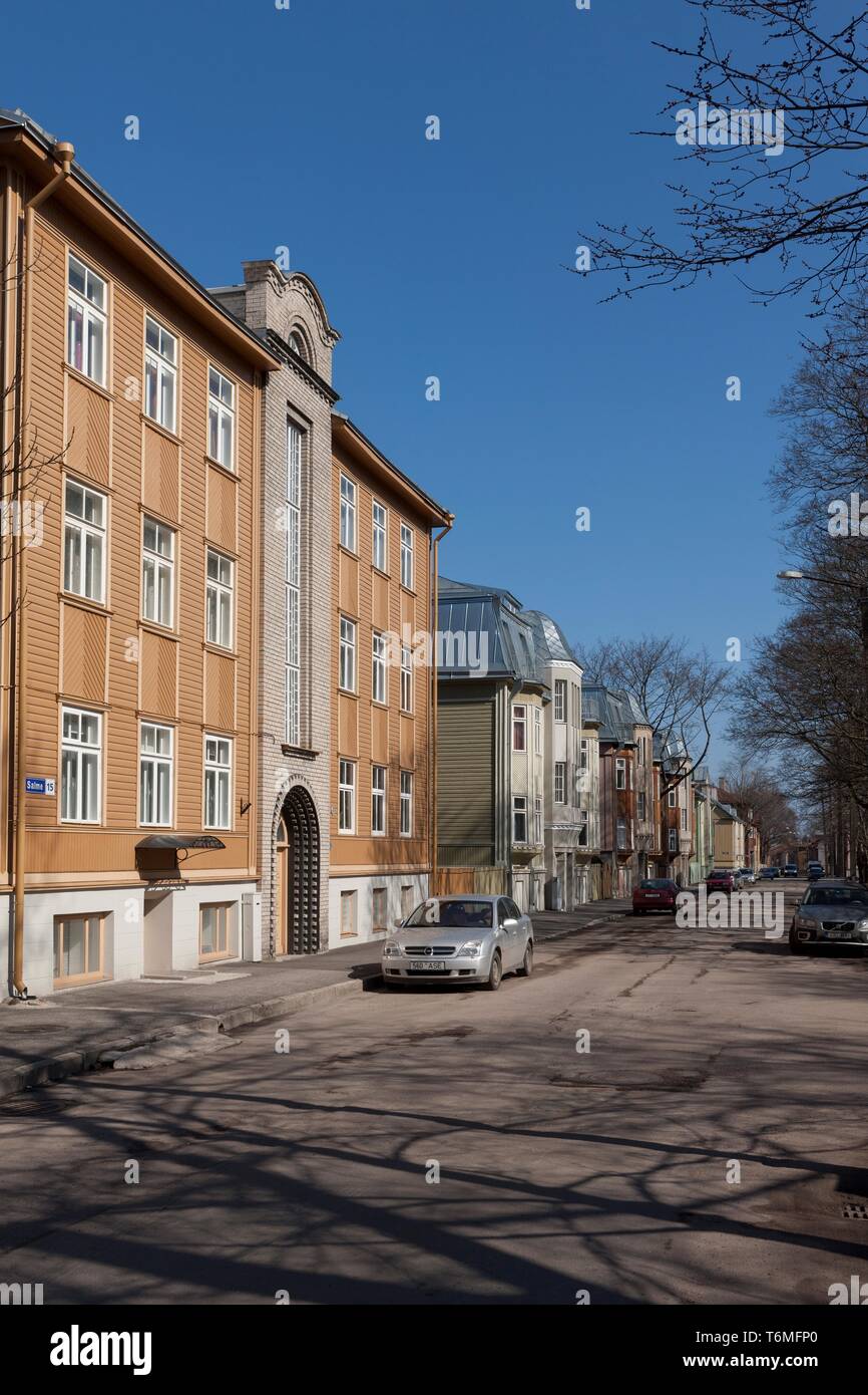 Wooden buildings in Kalamaja district in Tallinn Stock Photo - Alamy