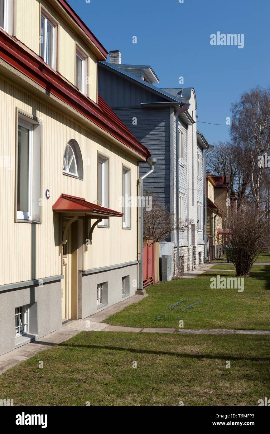 Wooden buildings in Kalamaja district in Tallinn Stock Photo - Alamy