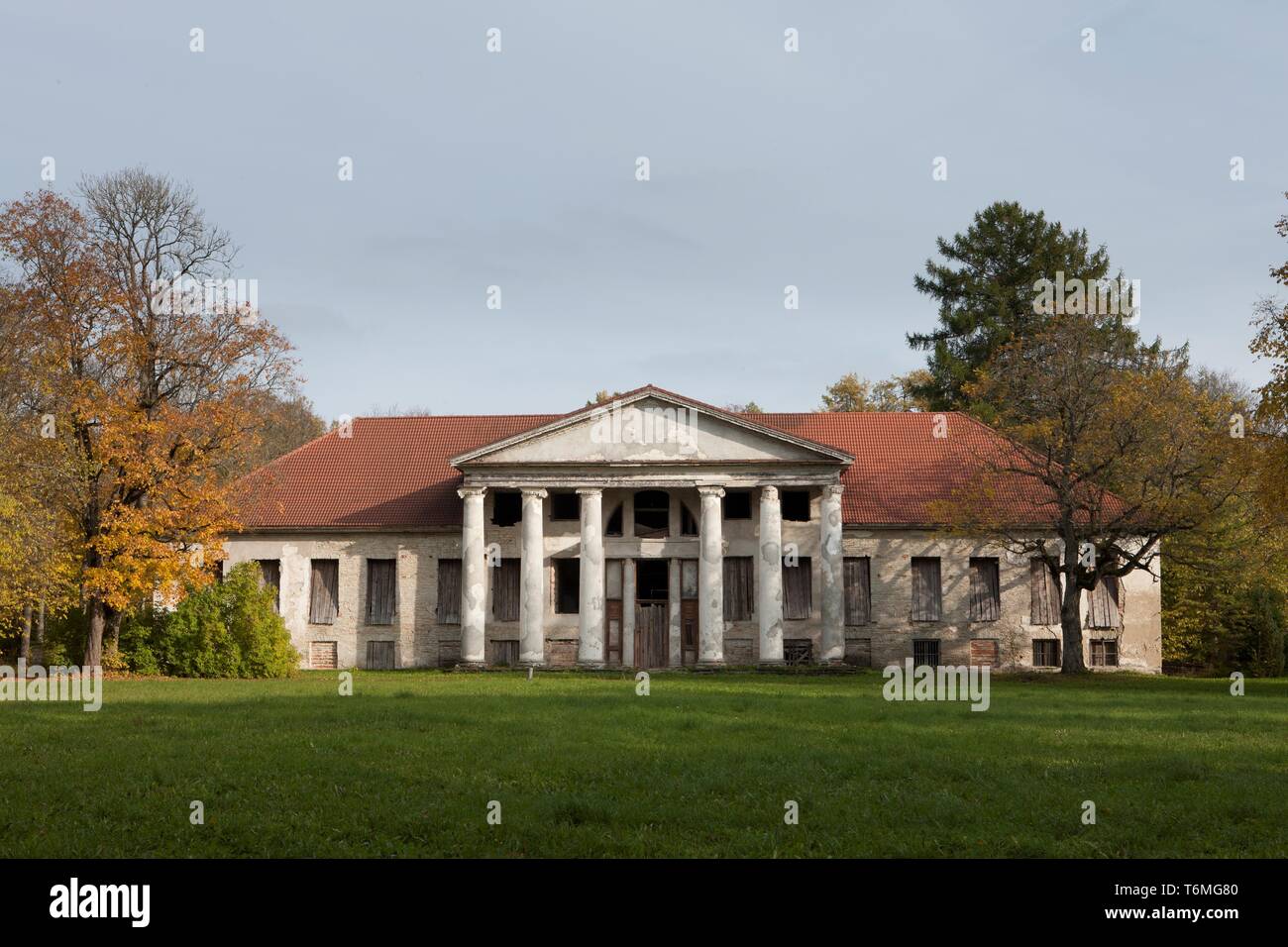 Rapla house hi-res stock photography and images - Alamy
