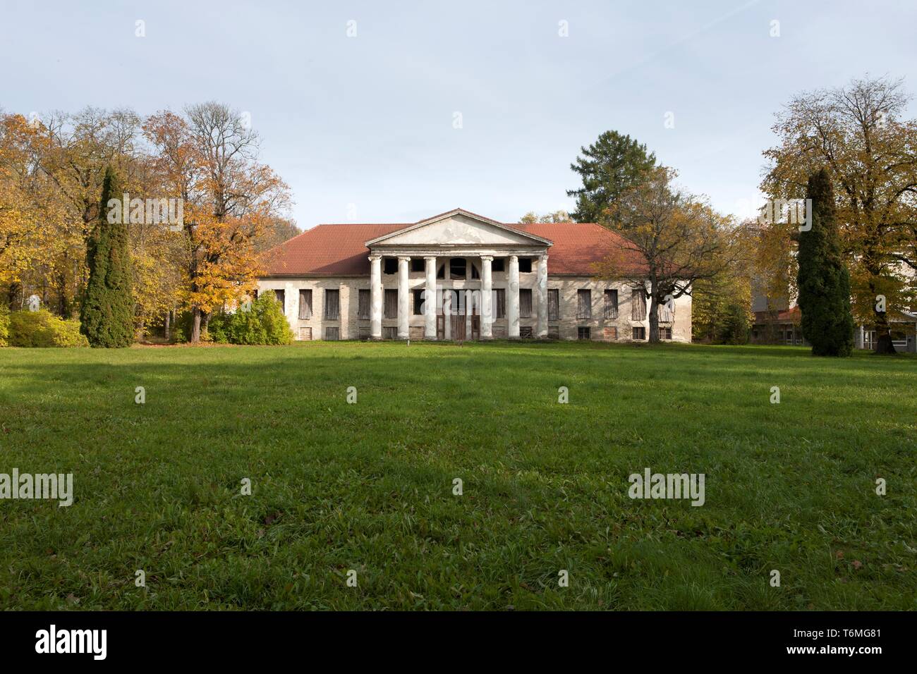 Rapla house hi-res stock photography and images - Alamy