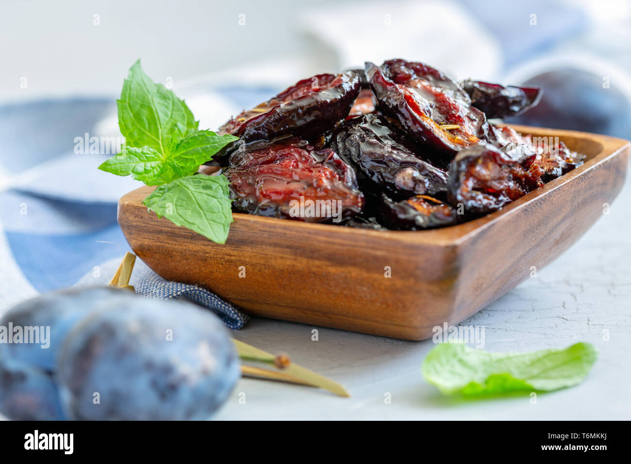 Cracked plums hi-res stock photography and images - Alamy