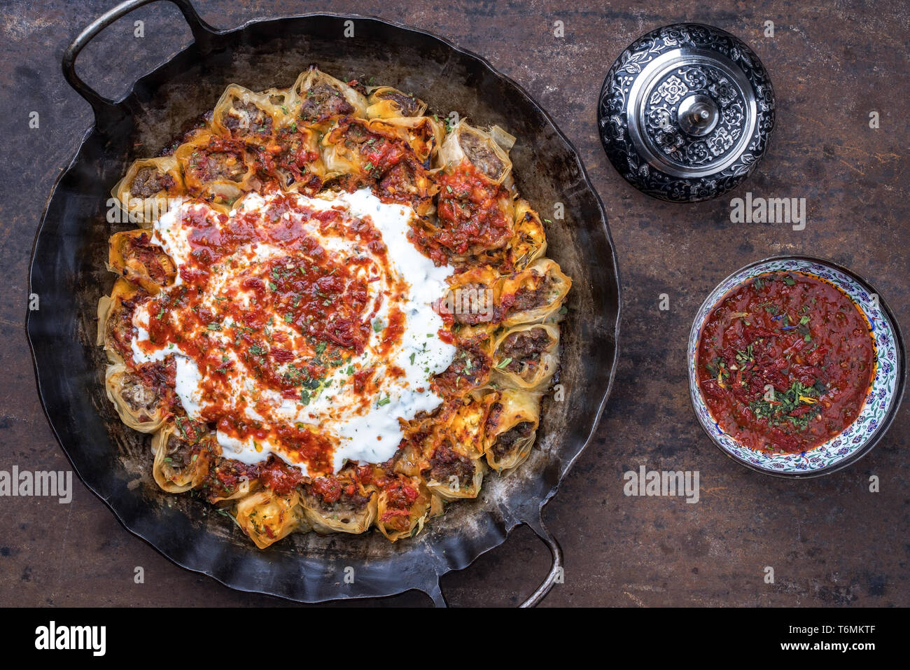 Kolay yufka hi-res stock photography and images - Alamy