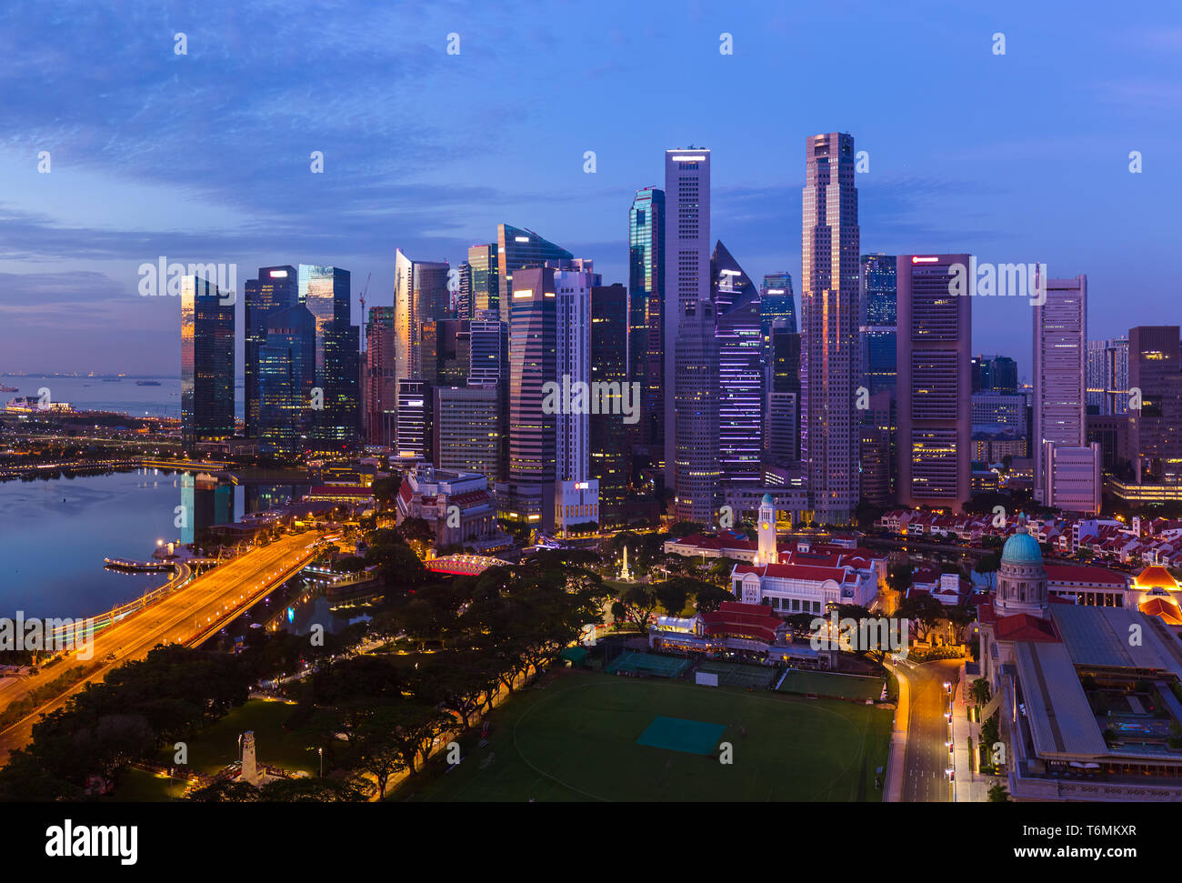 Singapore high street hotel hi-res stock photography and images - Alamy