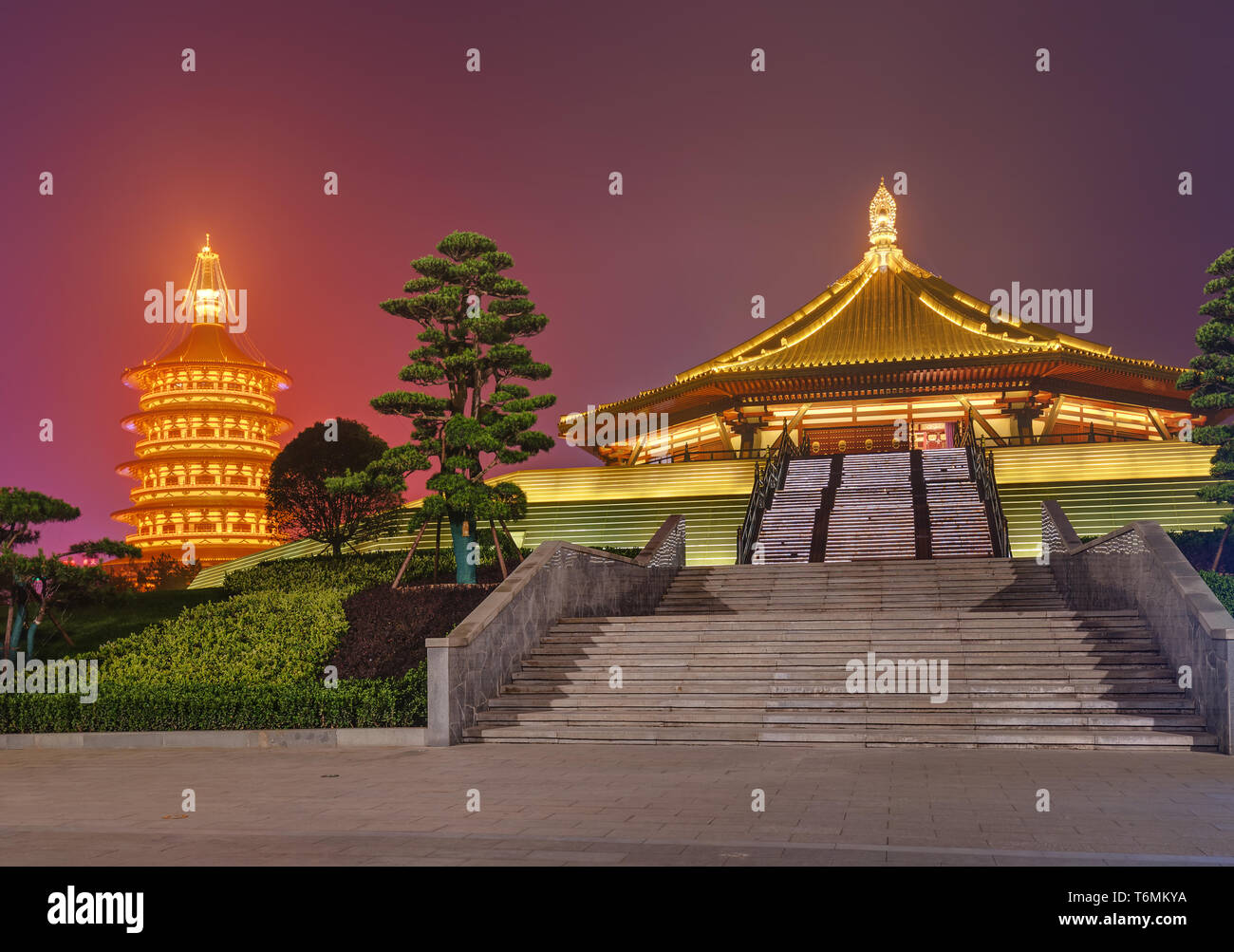 Luoyang City National Heritage Park - China Stock Photo - Alamy