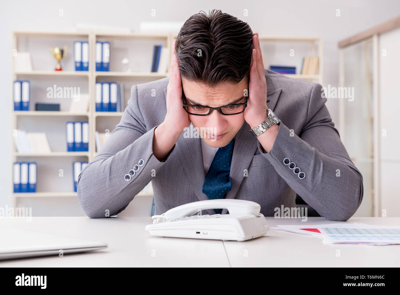 Man telephone waiting impatient hi-res stock photography and images - Alamy