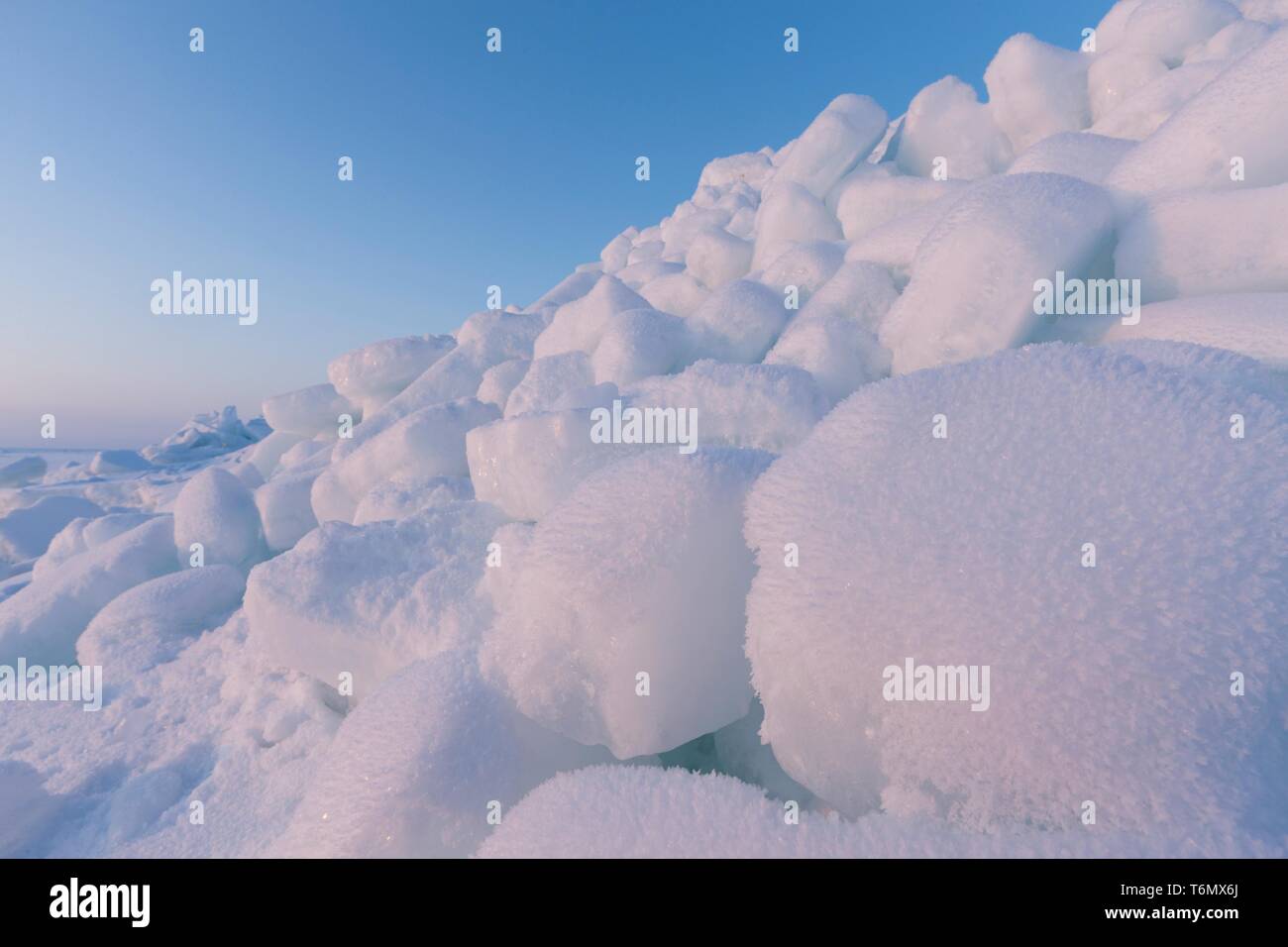 Icy coast in Kiiu, Aabla Stock Photo - Alamy