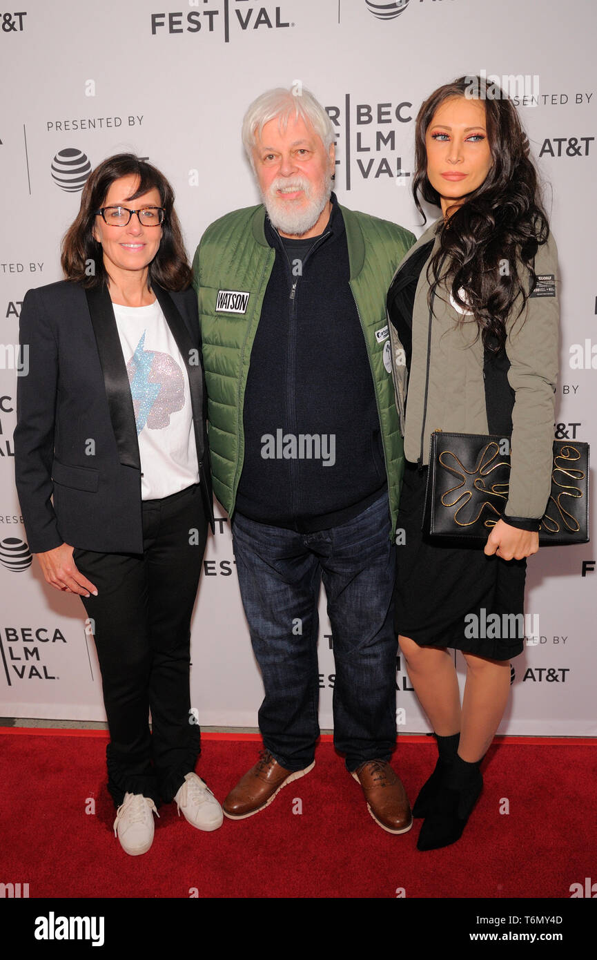 NEW YORK, NY - APRIL 25: Lesley Chilcott, Paul Watson and Yana Watson ...