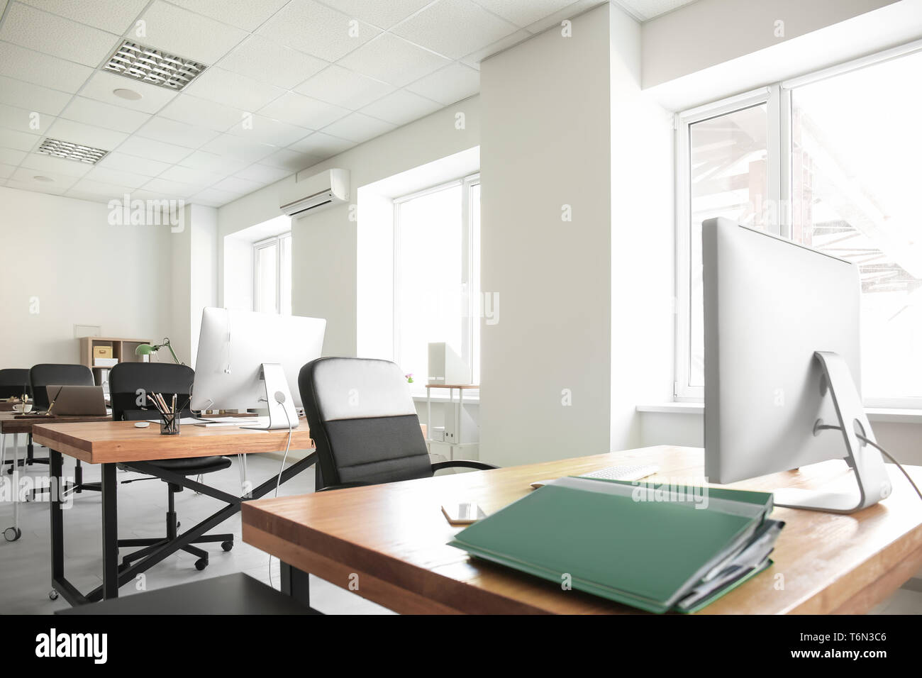 Large office computers hi-res stock photography and images - Alamy