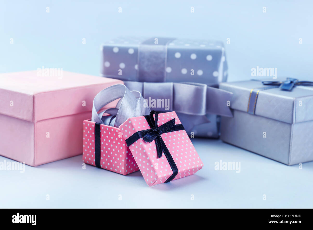 Elegant gift boxes hi-res stock photography and images - Alamy