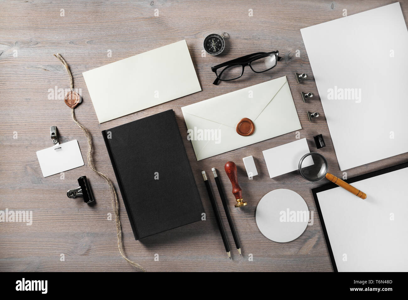 Vintage stationery set Stock Photo - Alamy