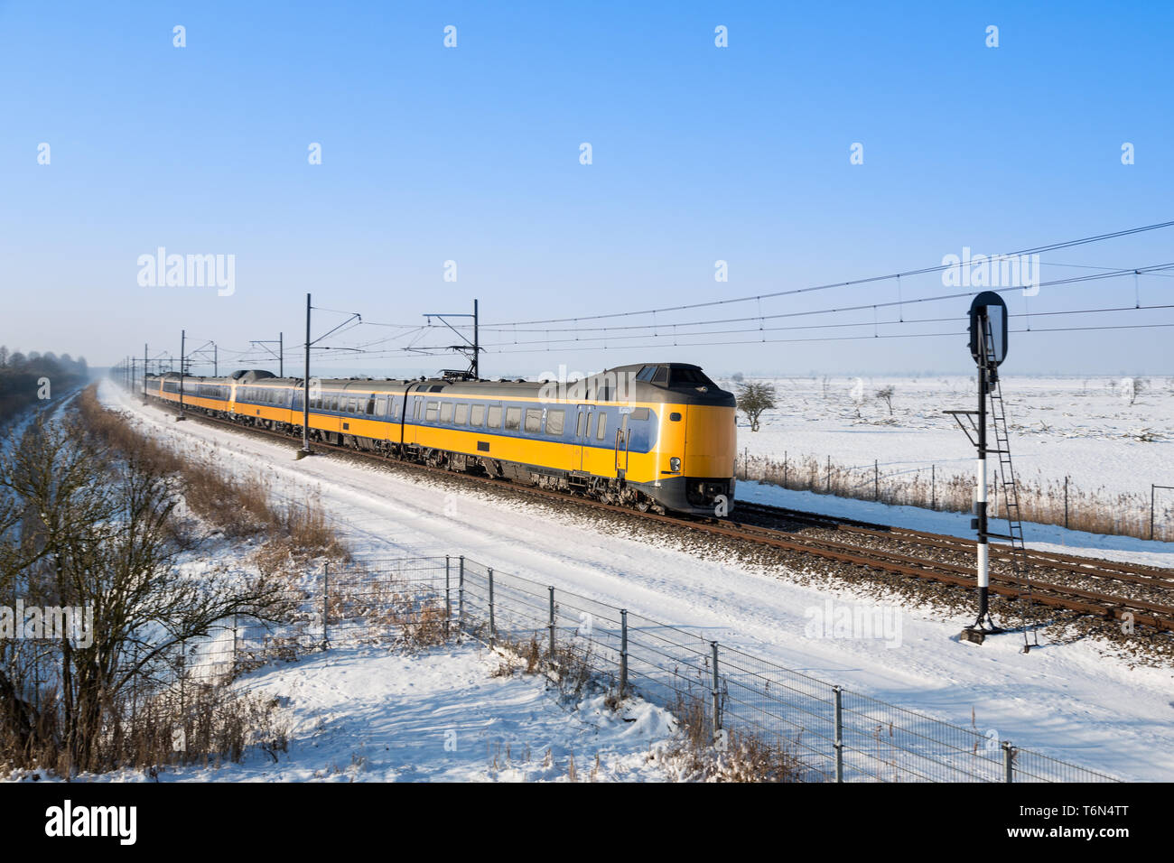 Dutch passenger train hi-res stock photography and images - Alamy