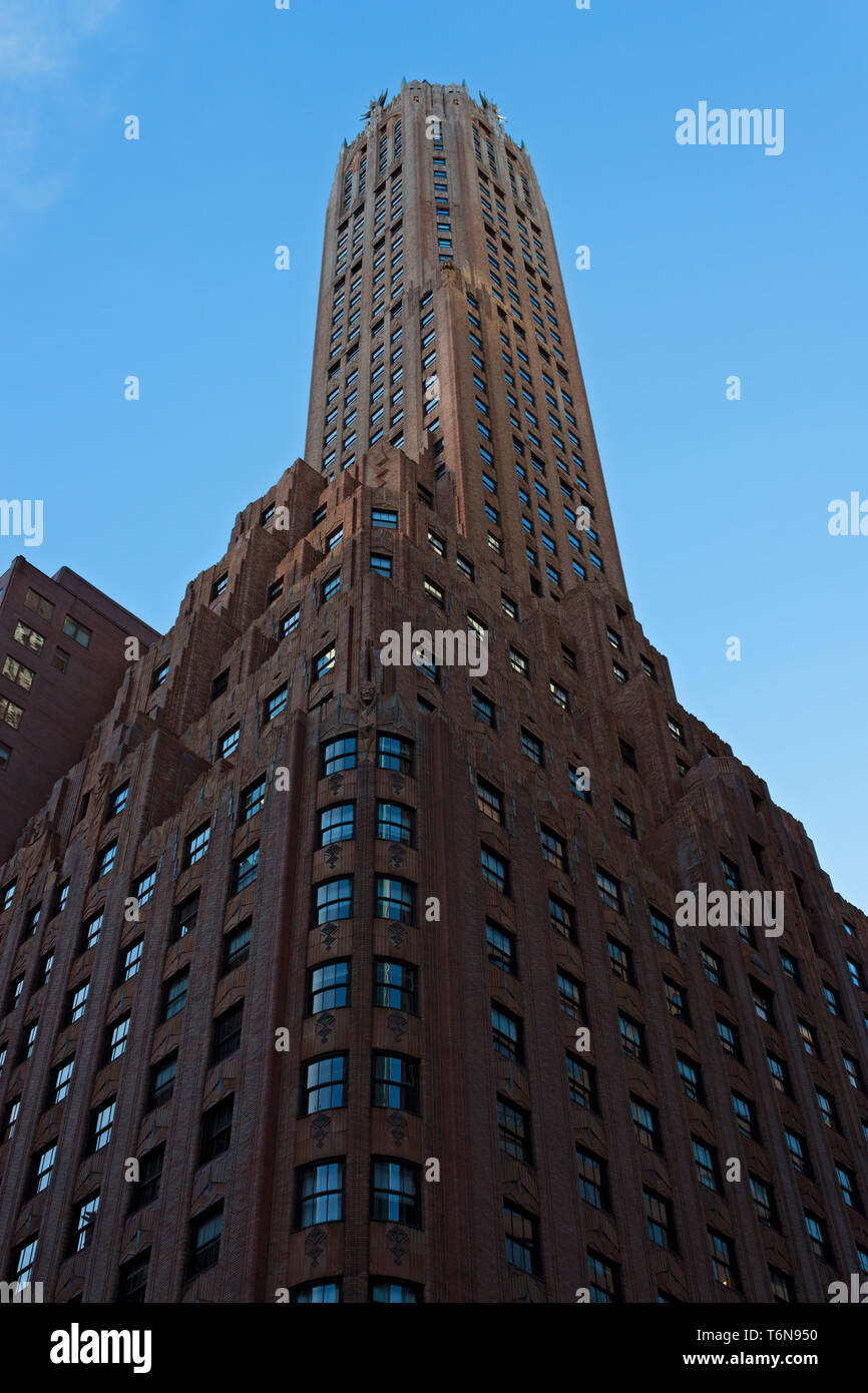 Rca victor building hi-res stock photography and images - Alamy