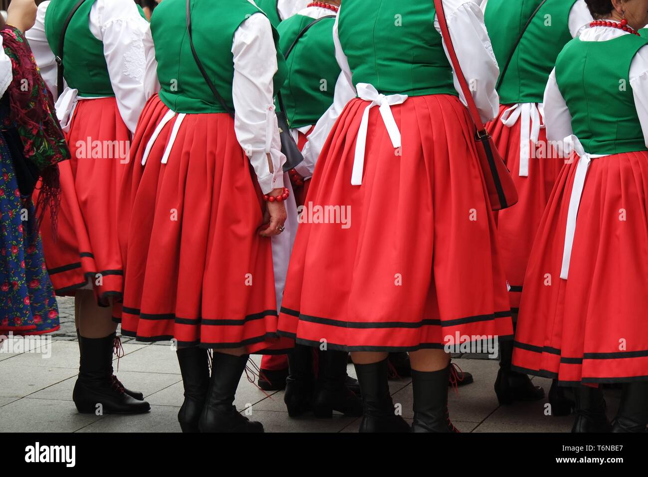 Folkloregruppe hi-res stock photography and images - Alamy