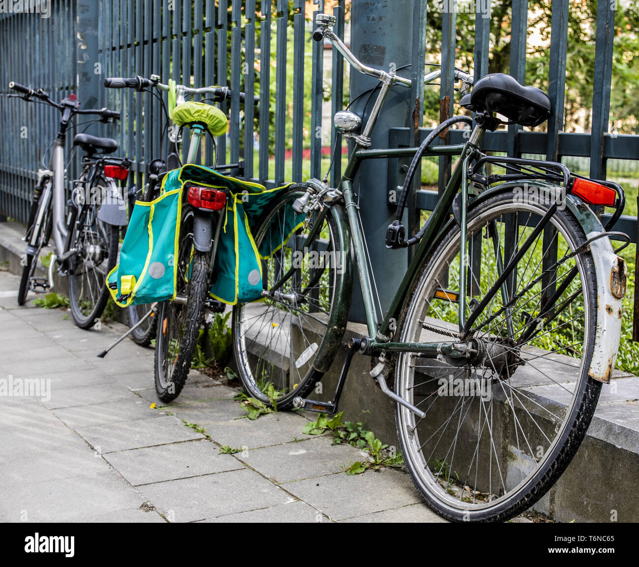 Transportation in belgium hi-res stock photography and images - Alamy