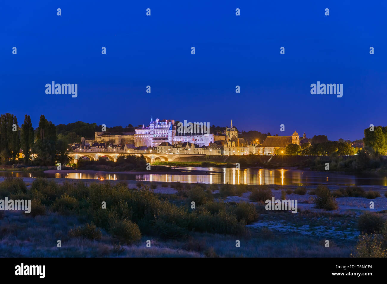 Loire valley amboise castle hi-res stock photography and images - Alamy