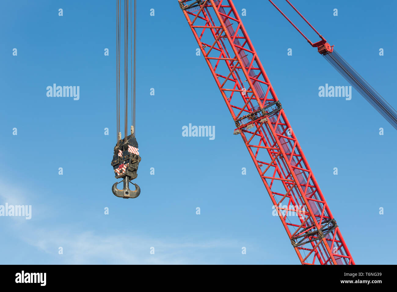 Crane boom lifting equipment isolated hi-res stock photography and ...