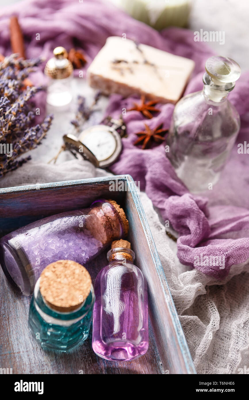 Perfume background hi-res stock photography and images - Alamy