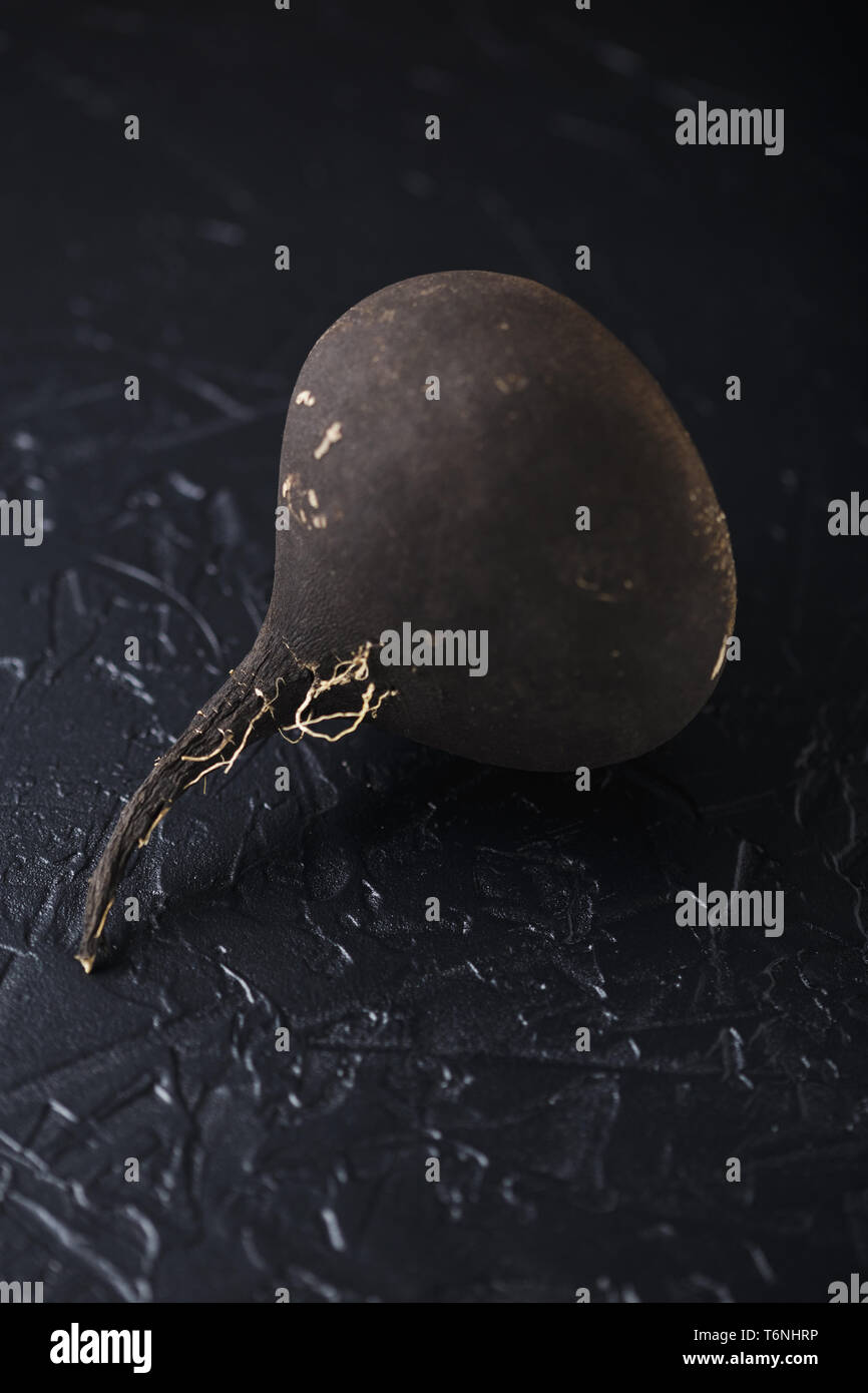 Black round radish hi-res stock photography and images - Alamy