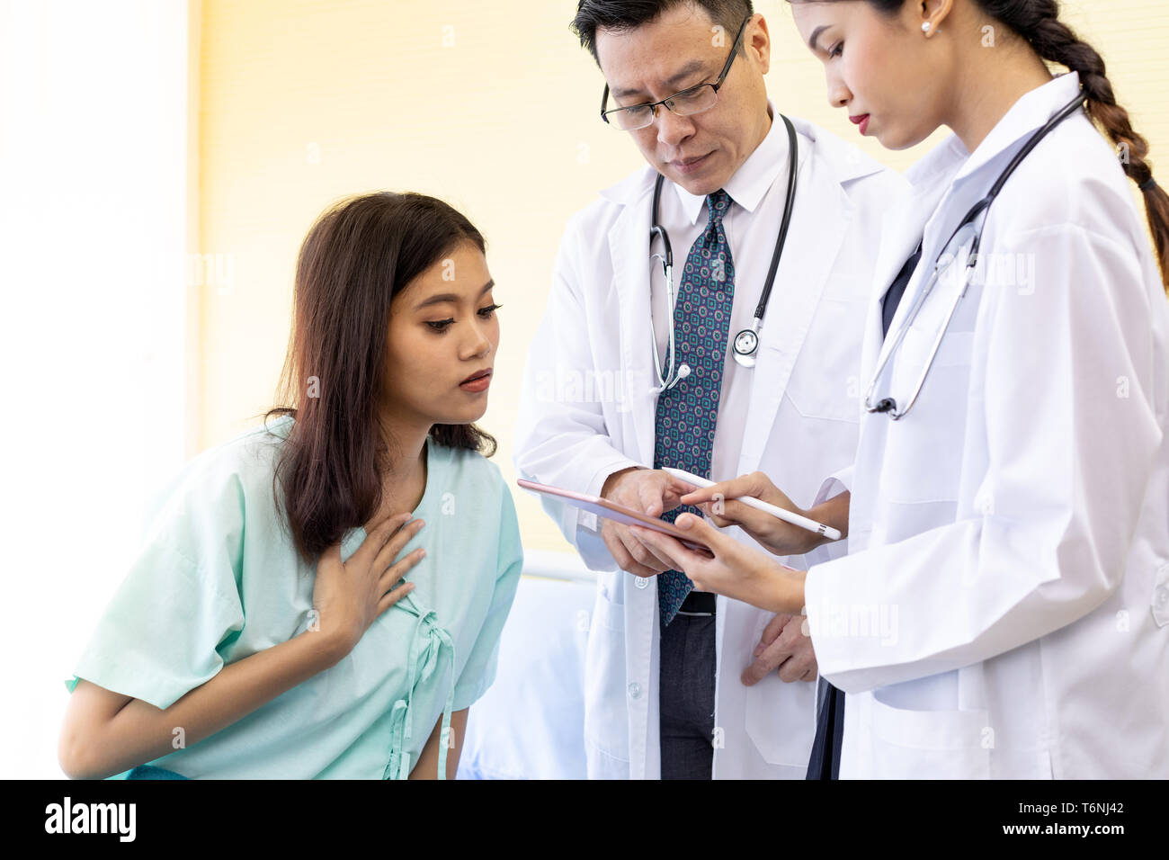 Uncomfortable Situation High Resolution Stock Photography and Images ...