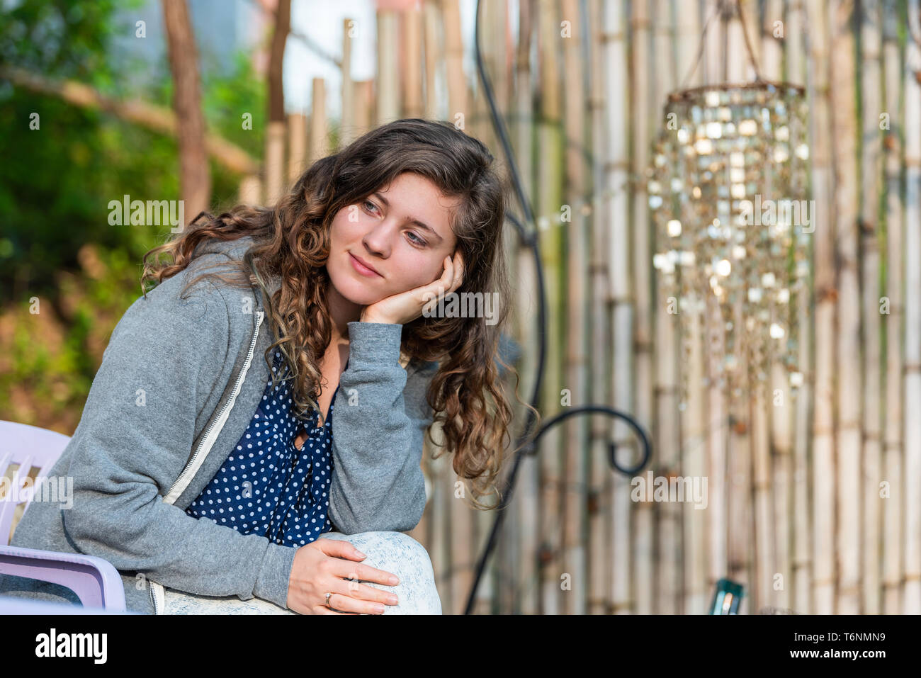 Japanese woman face looking away hi-res stock photography and images ...