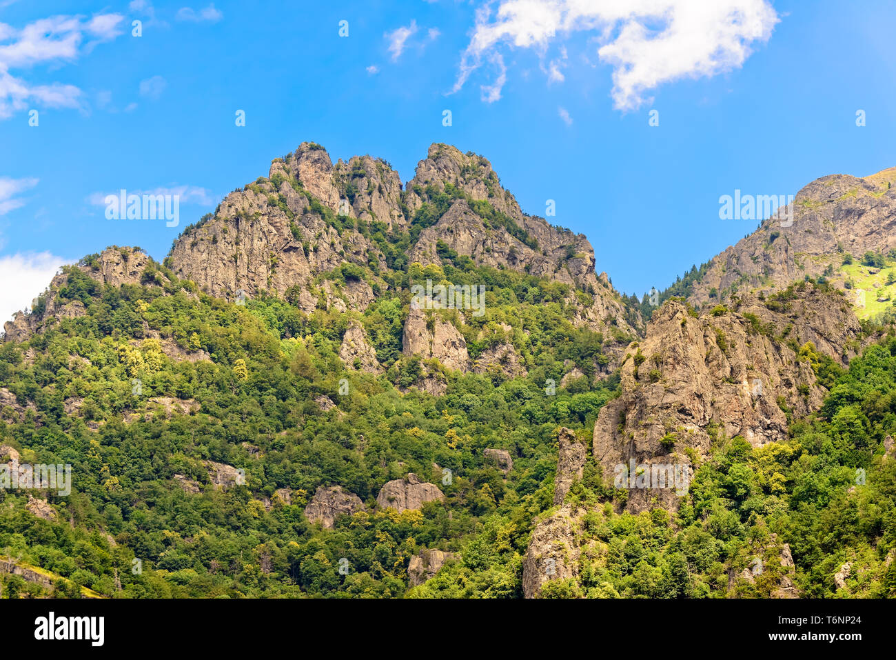 Mountain mass hi-res stock photography and images - Alamy