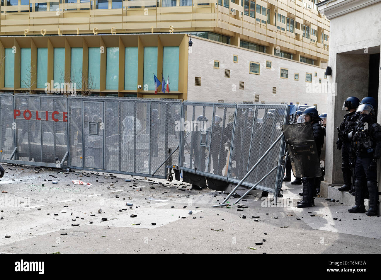 Paris, France. 1st May, 2019. Demonstration of may day international ...