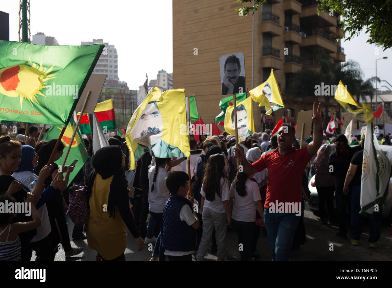 Supporters of Abdullah Ocalan and the PKK (Kurdistan Workers Party ...