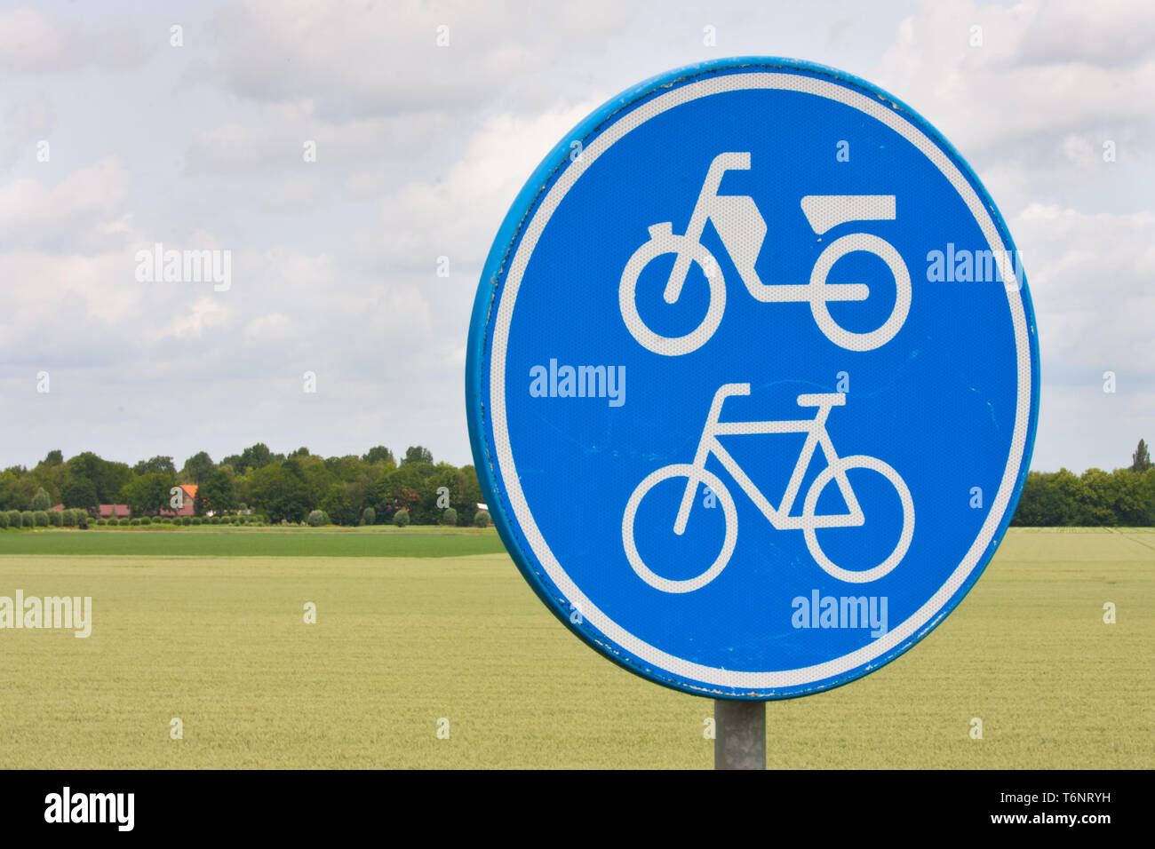 Rural traffic sign hi-res stock photography and images - Alamy