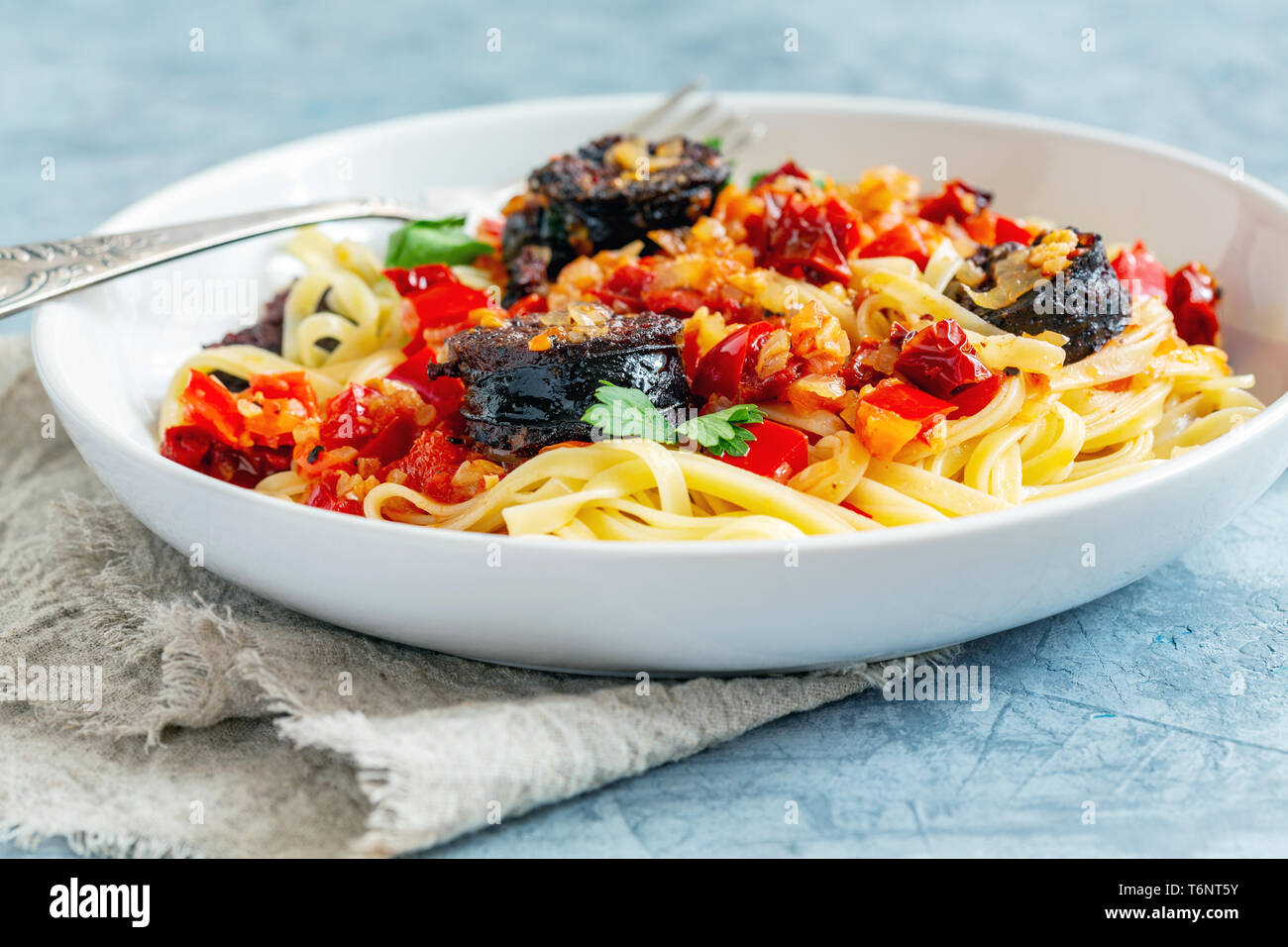 Meat with blood hi-res stock photography and images - Alamy